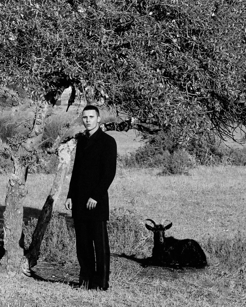 ZOUHAIR — PRESENCE WITHOUT PERFORMANCE - Check Out More About Us